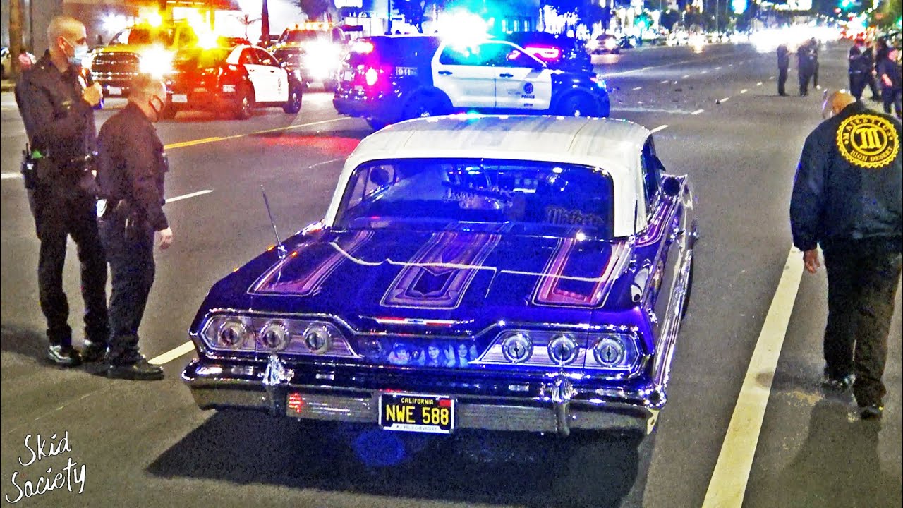 Lowrider Car TOTALED! Van Nuys Blvd gets Shut Down - YouTube