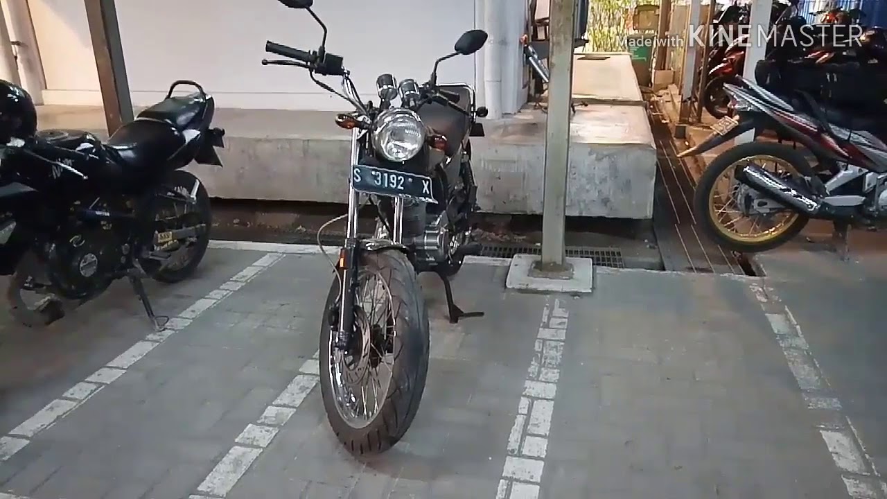 Honda GL Max Touring - YouTube