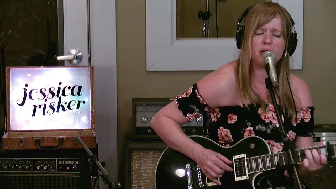 Jessica Risker - Full Session - Daytrotter Session - 8/10/2018 - YouTube