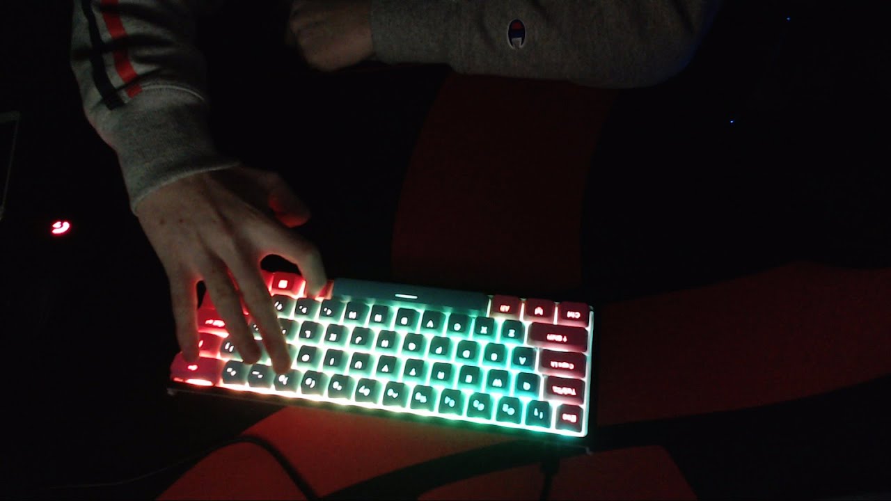 ducky one 2 mini REVIEW and putting MATRIXS cotton candy keycaps on ...