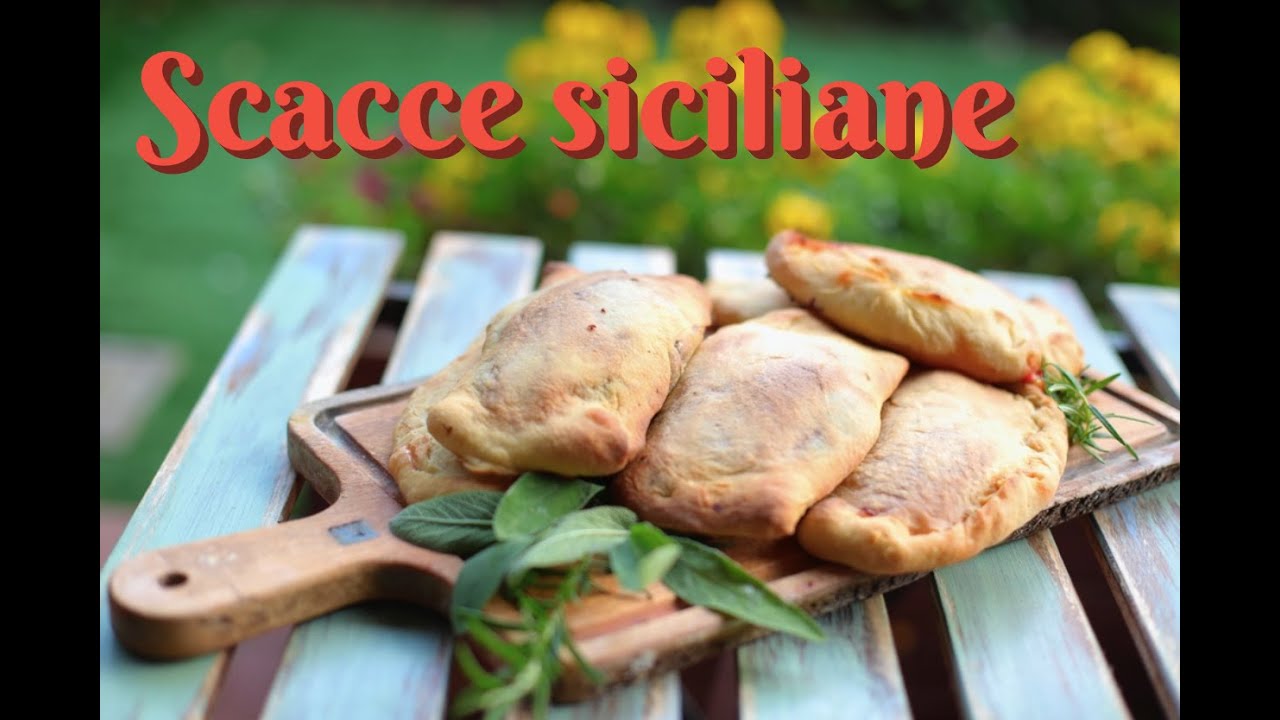 Strepitose SCACCE Siciliane!!! Buonissime!!! Delicious Italian PASTIES ...