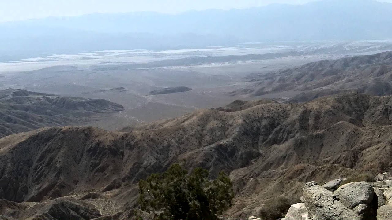 San Andreas Fault from Keys View in Joshua Tree NP - YouTube