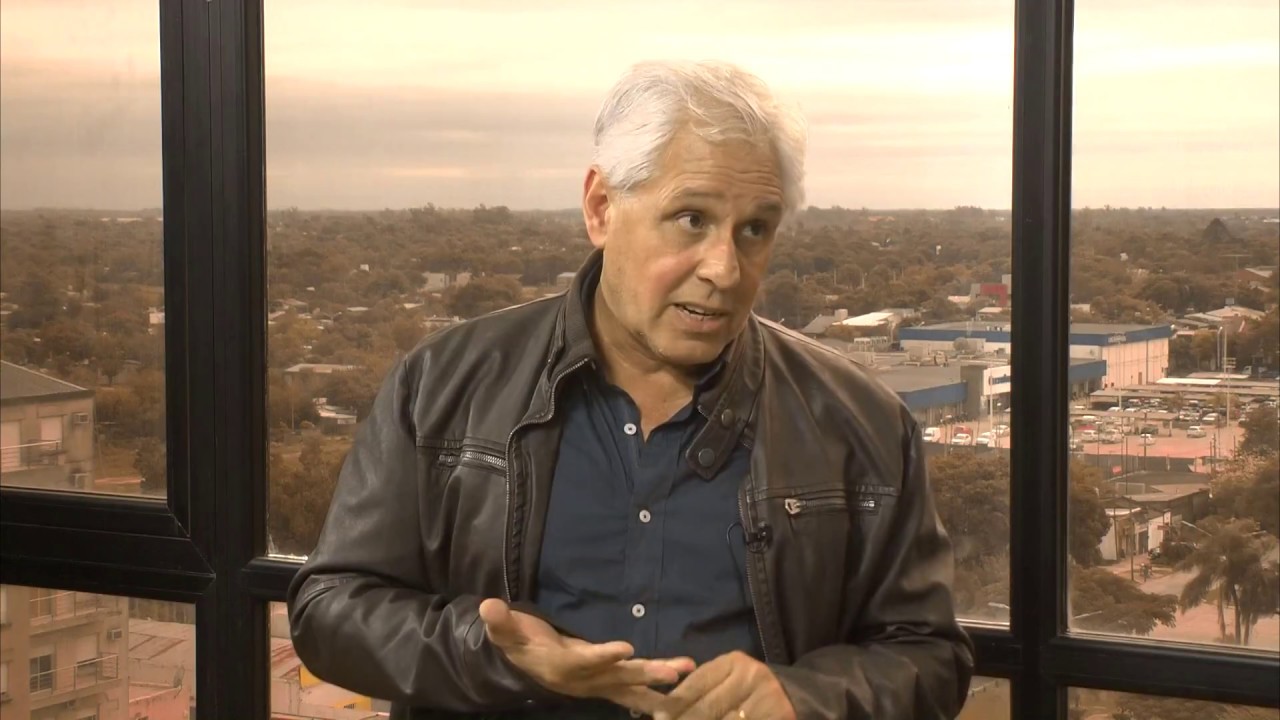 Horacio Lucero -la consecuencia de los agrotóxicos en agro - YouTube