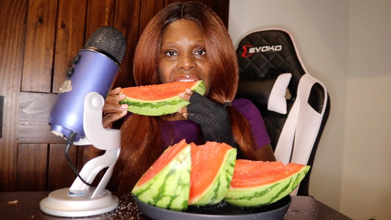 🍉Slices of Watermelon ASMR Eating Sounds - YouTube
