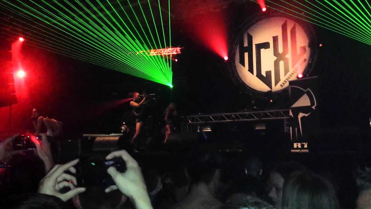 Rotterdam terror corps @ hardcore XL - YouTube