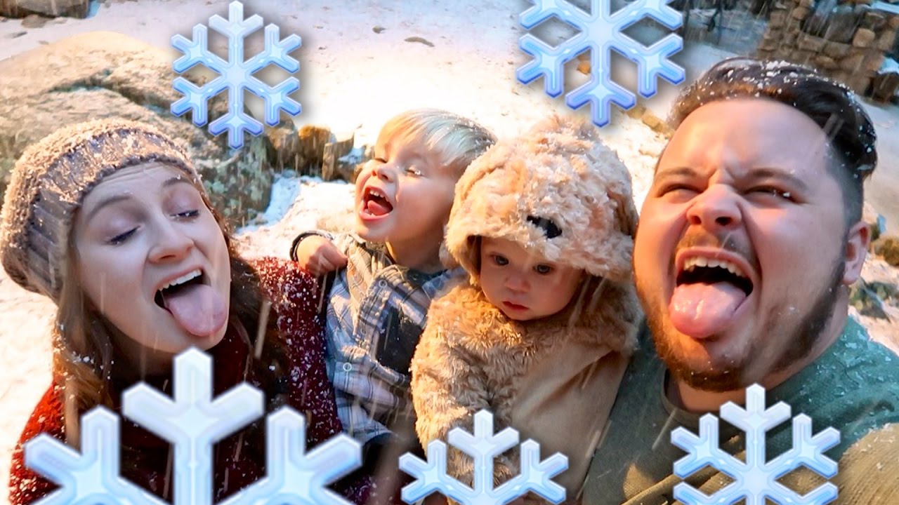 FAMILY IN A SNOW BLIZZARD! - YouTube