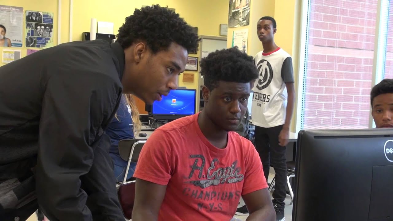 News package example - YouTube