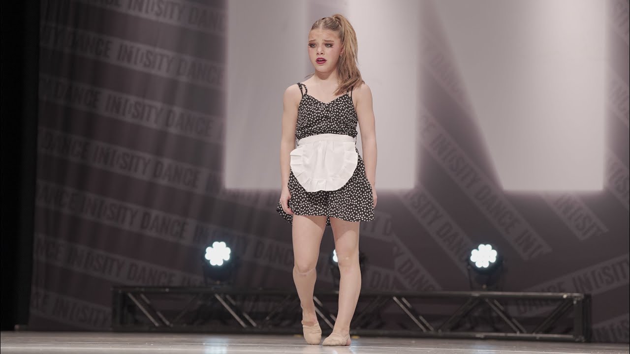 Ashlan Scheide - Used to Be Mine (Full Solo) - YouTube