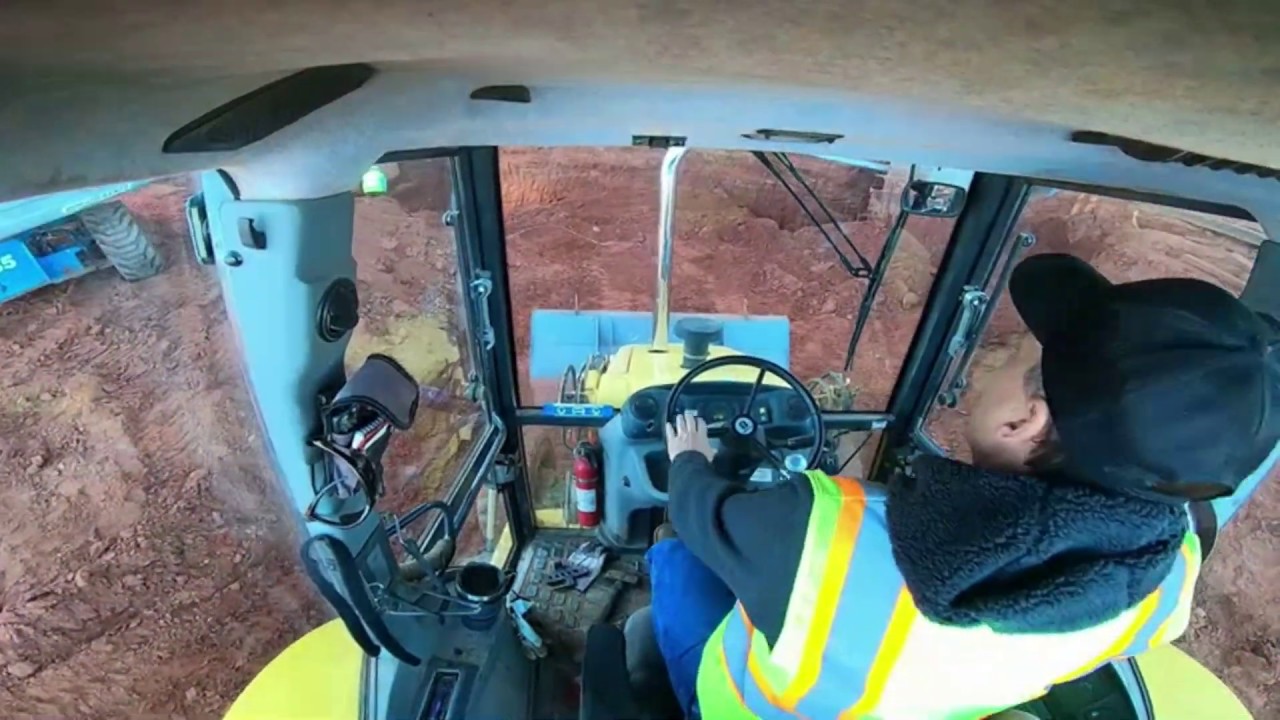 What you get when you call a backhoeman pt2 #MBGA #Digginok # - YouTube