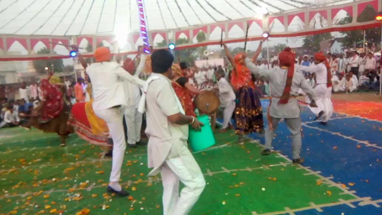 Dana baba ger mandal barkhedi - YouTube