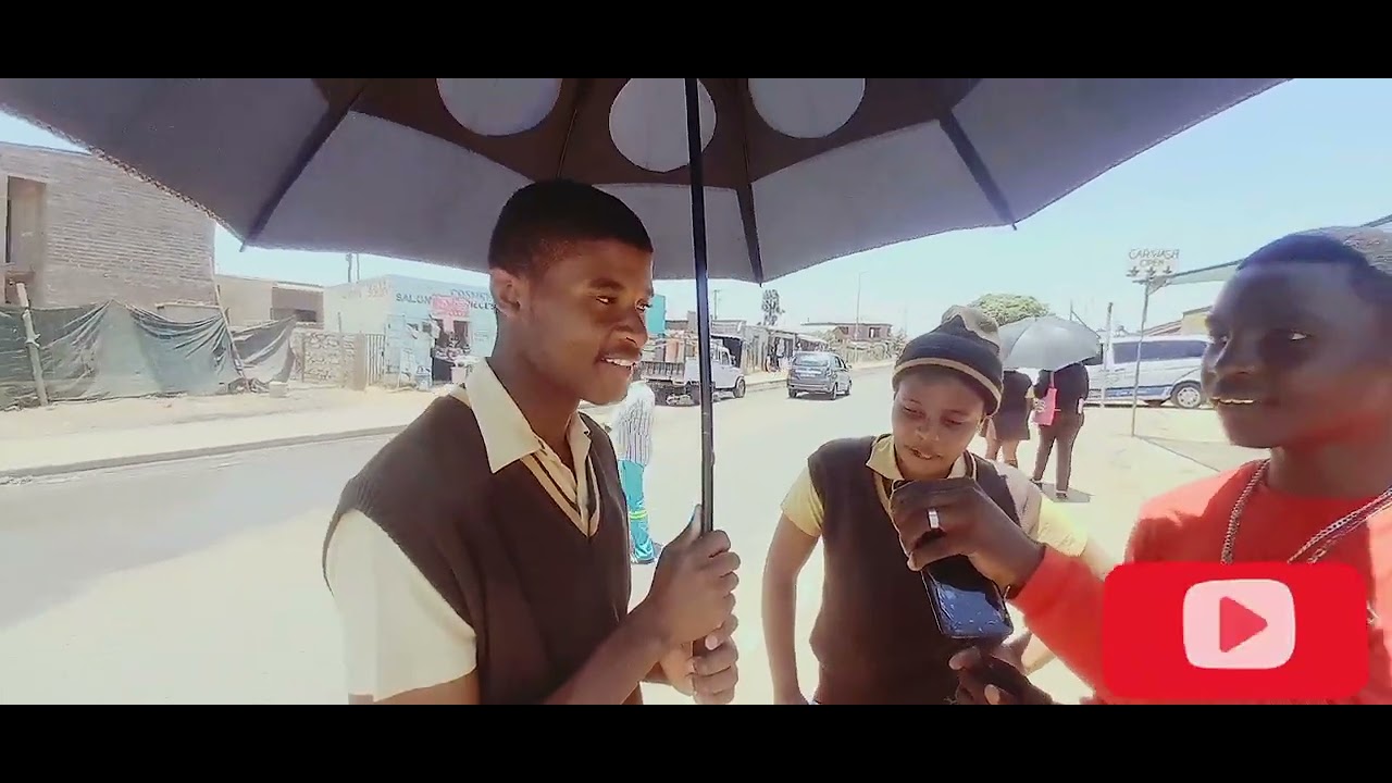 STREET QUIZ |IVORY PARK HIGH |Funny videos - YouTube
