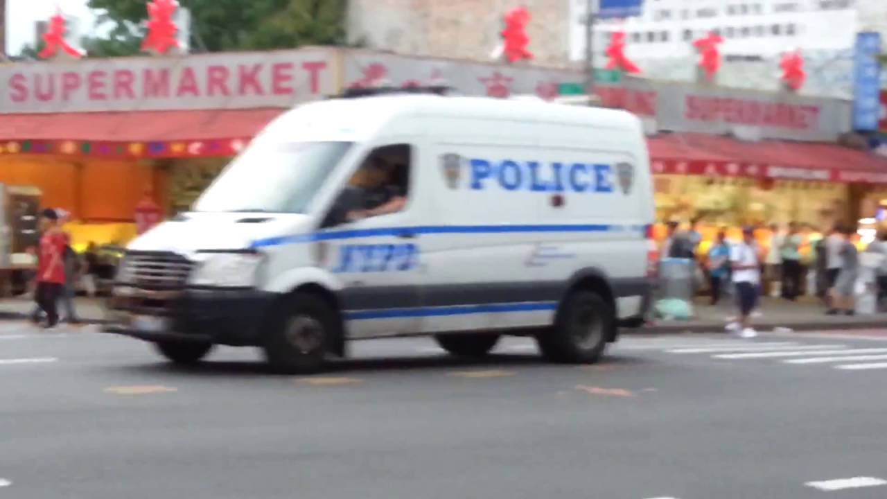 NYPD TD 20 cruising by - YouTube
