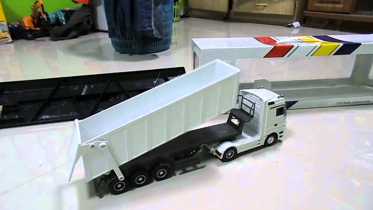 Amazing RC trucks Mercedes Benz in 1:32 scale! (review) - YouTube