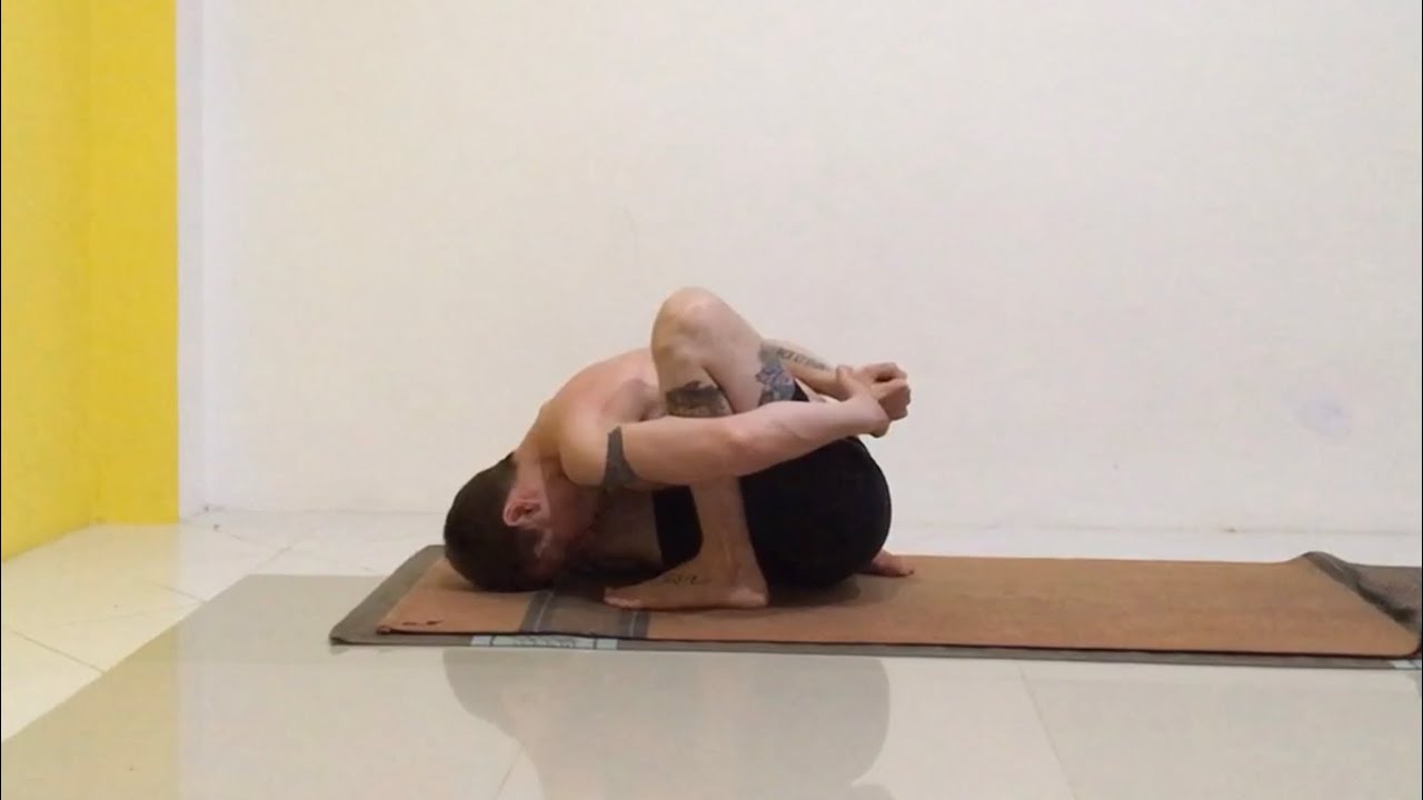 4th Series Ashtanga - Marichyasana E (Pose Dedicated to Marichi ...