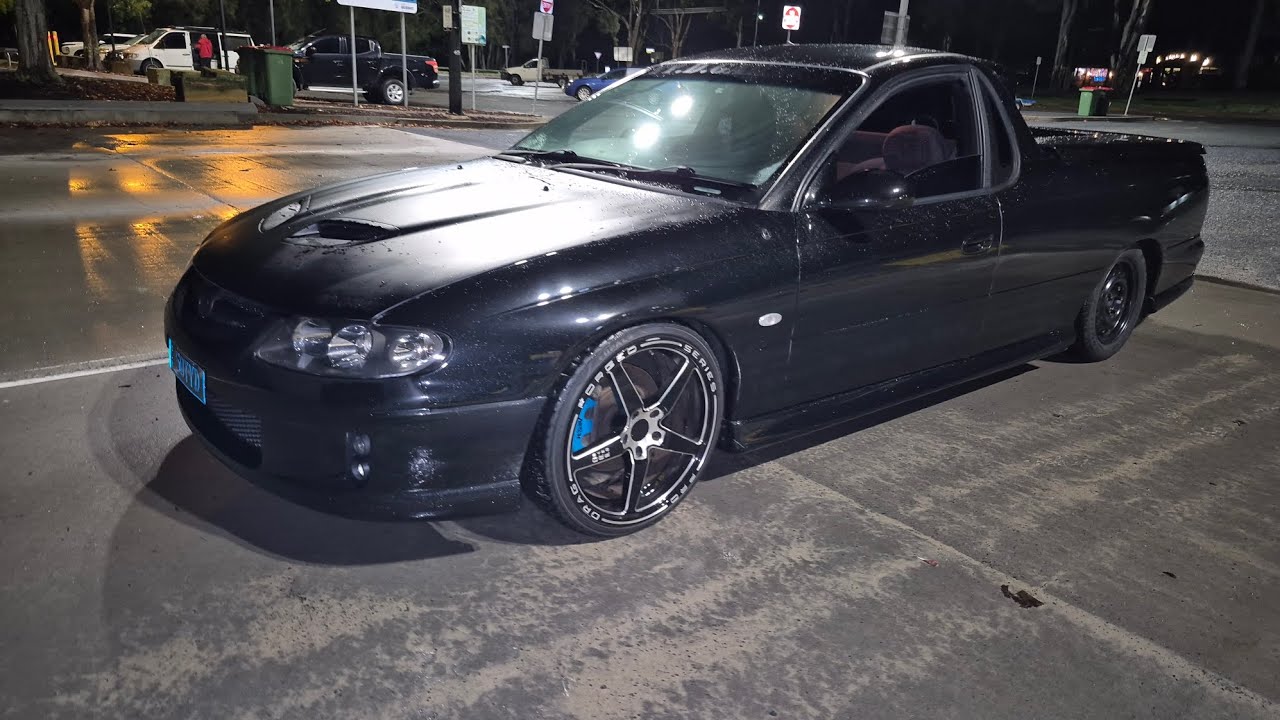 CAMMED LS1 HOLDEN SS V8 - YouTube