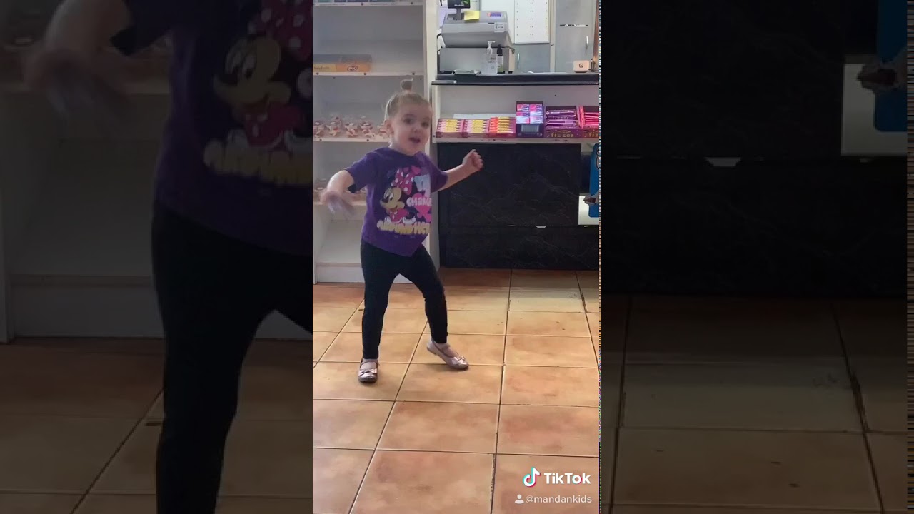 Ice cream by tydus Mila version - YouTube