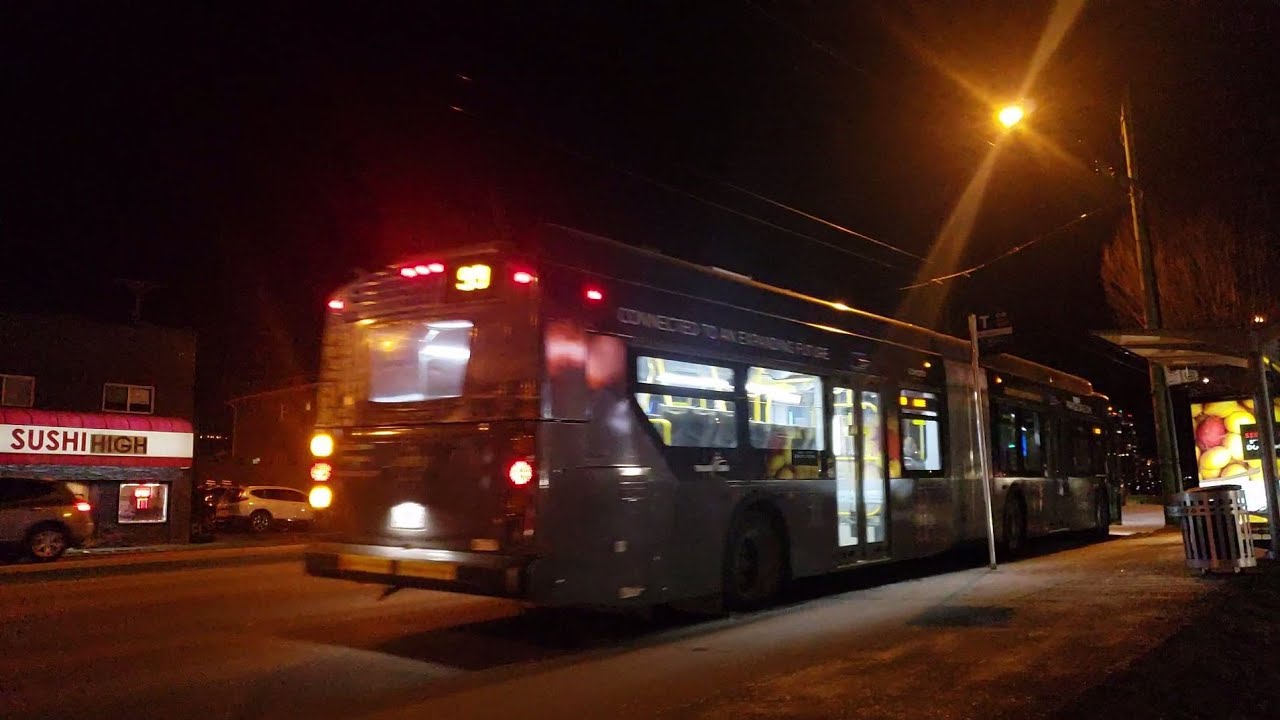 Translink 2018 New Flyer Xcelsior XDE60 B18007 (RapidBus) - YouTube