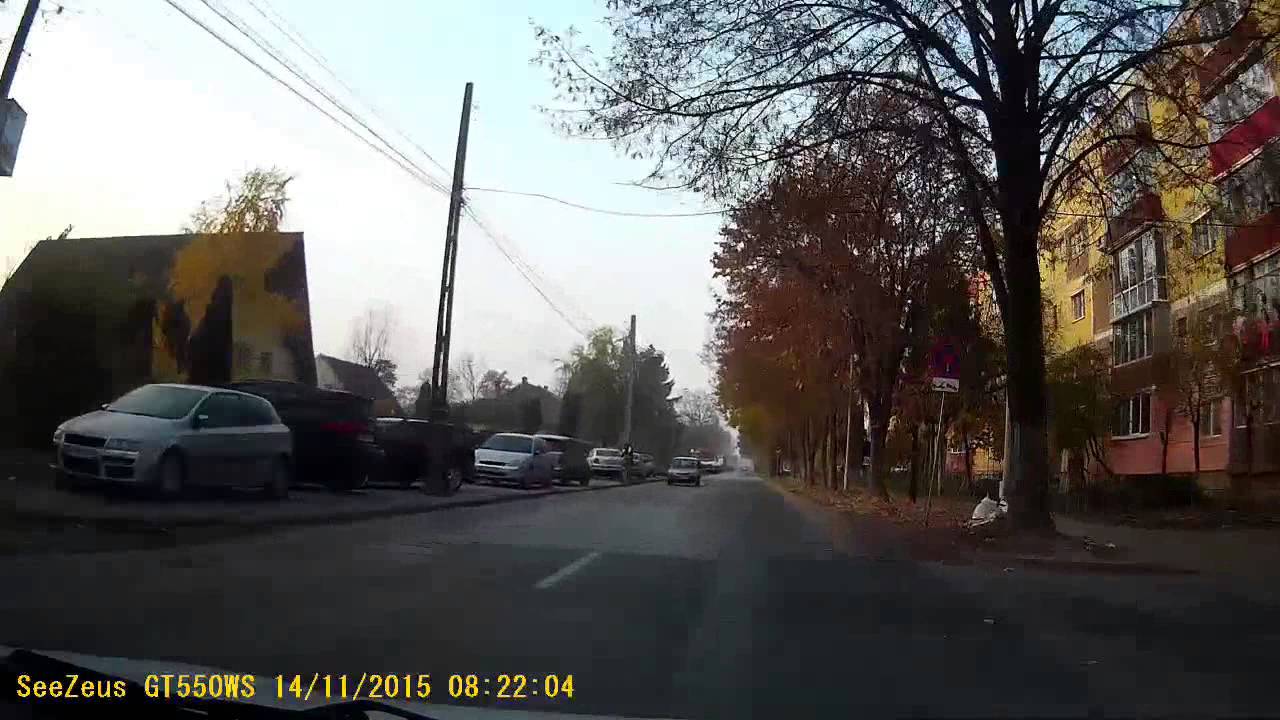 Timisoara - Aleea Avram Imbroane (intersectie Demetriade) - YouTube