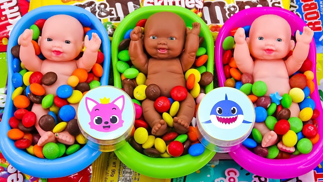 Satisfying ASMR l Mixing Glitter Candy in Two Rainbow Bathtubs with ...