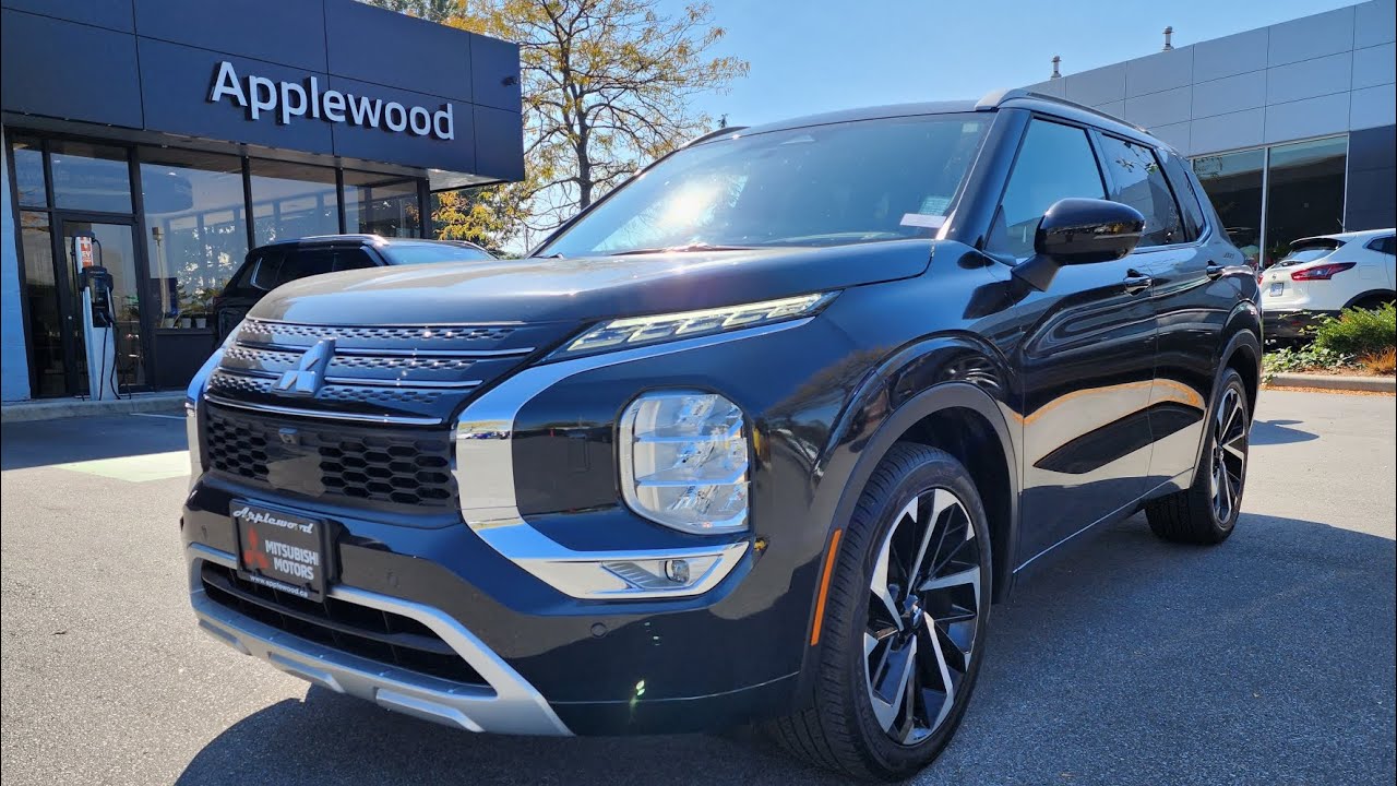 2022 Mitsubishi Outlander GT Premium Walk Around - YouTube