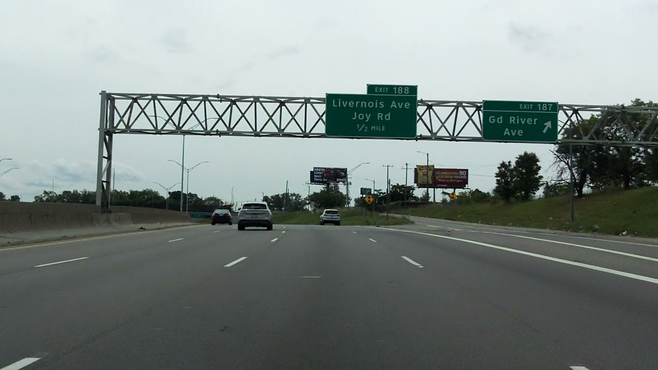 Jeffries Freeway (Interstate 96 Exits 180 to 192) eastbound (Local ...