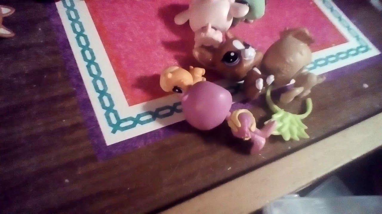 LPS house tour Christmas decorations - YouTube