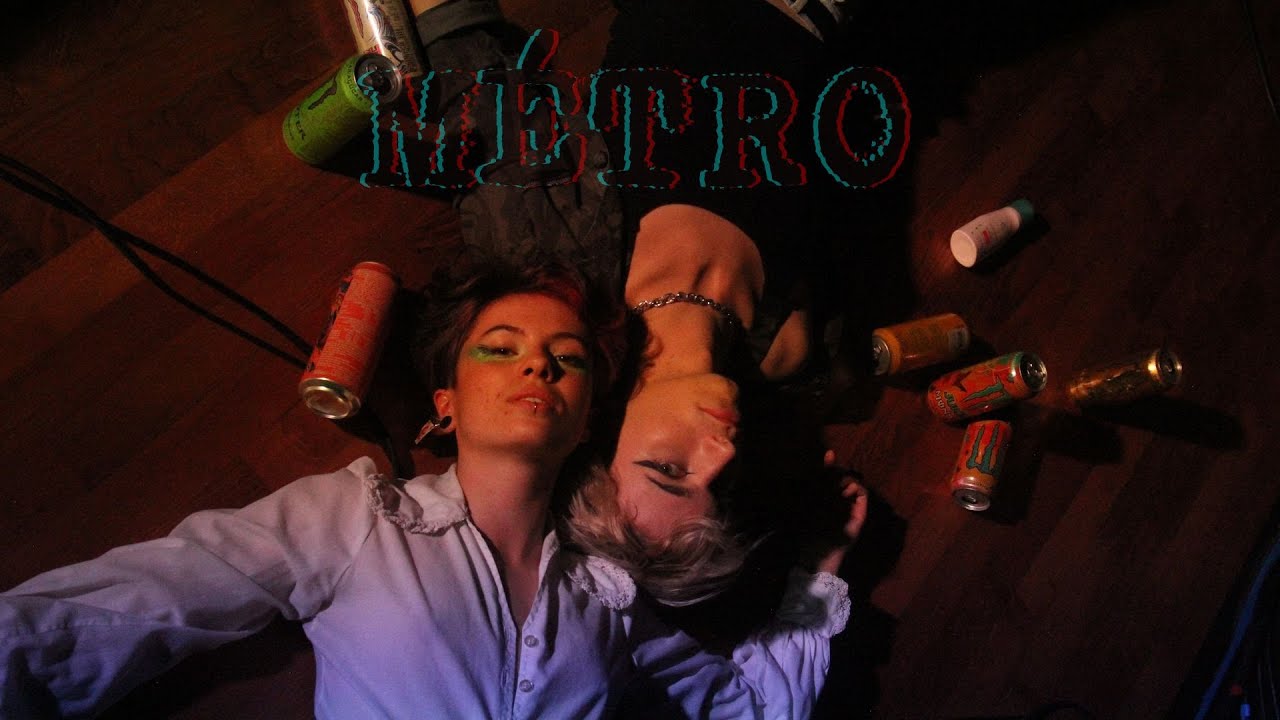 Métro • Graphy-T (CLip officiel) - YouTube