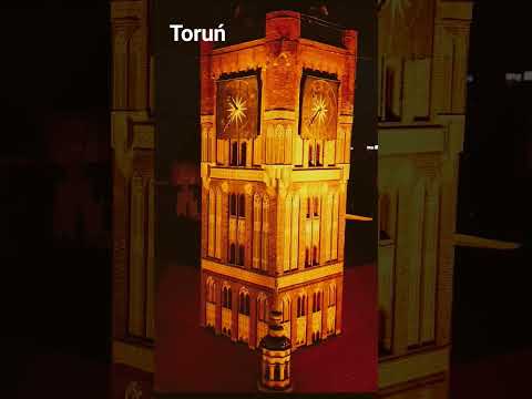 Toruń z drona wieczorem weekend. Europe Toruń city Old Town. #travel # ...