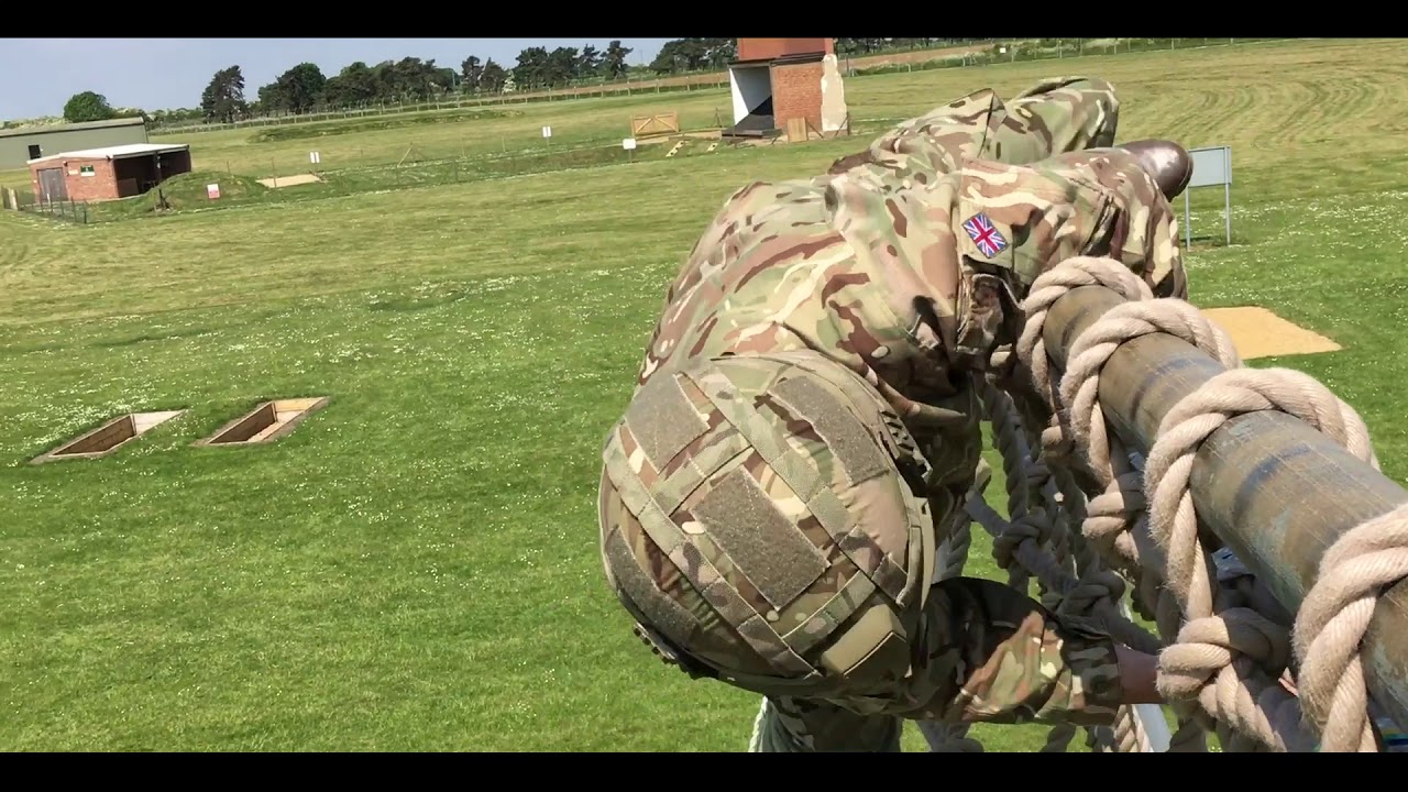 Army Training Regiment (Grantham) Recruit in Training from 158 Royal ...