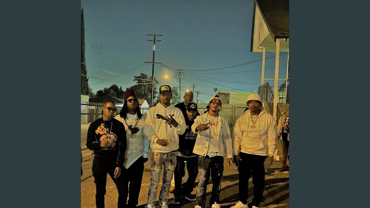 All Year Long (feat. Knoc-Turn'al & Wallet Green) - YouTube