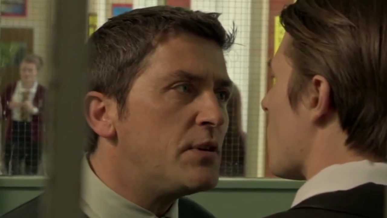 Tom Is Suspicious of Drew: Waterloo Road - YouTube