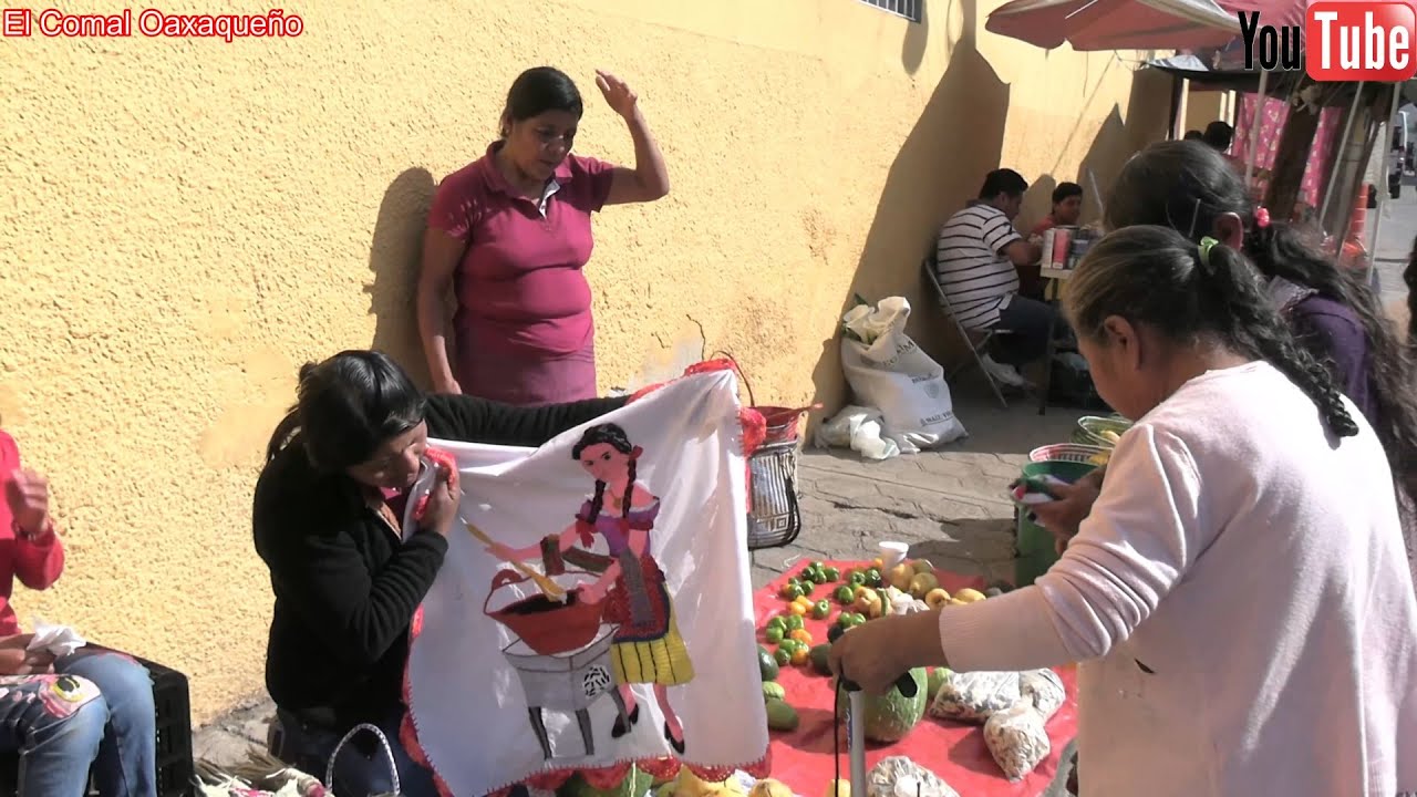 Un día en el mercado haciendo trueque y vendiendo nuestros productos ...