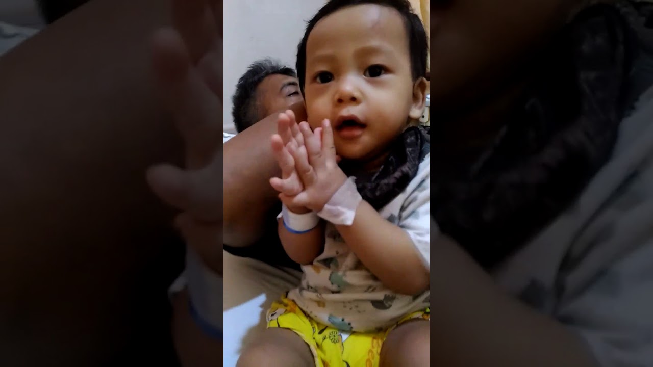 Baby lucu - YouTube