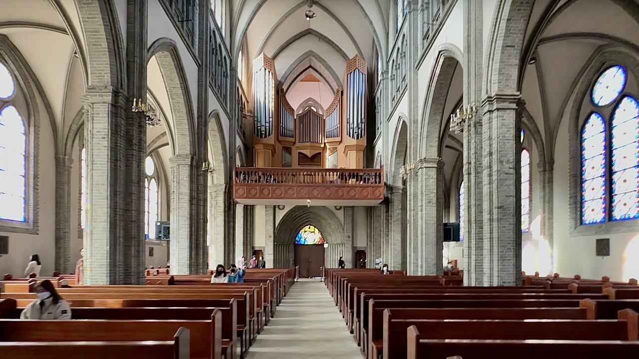 🇰🇷 Church Tour: A National Church in Seoul, South Korea (Myeongdong ...