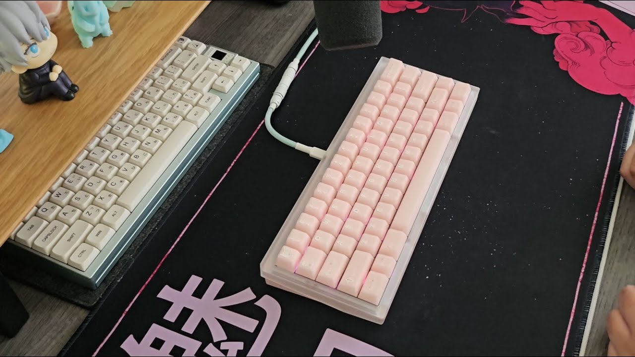QK60 + Dangkeebs Strawberry Milk Tactile Switches Sound Test - YouTube