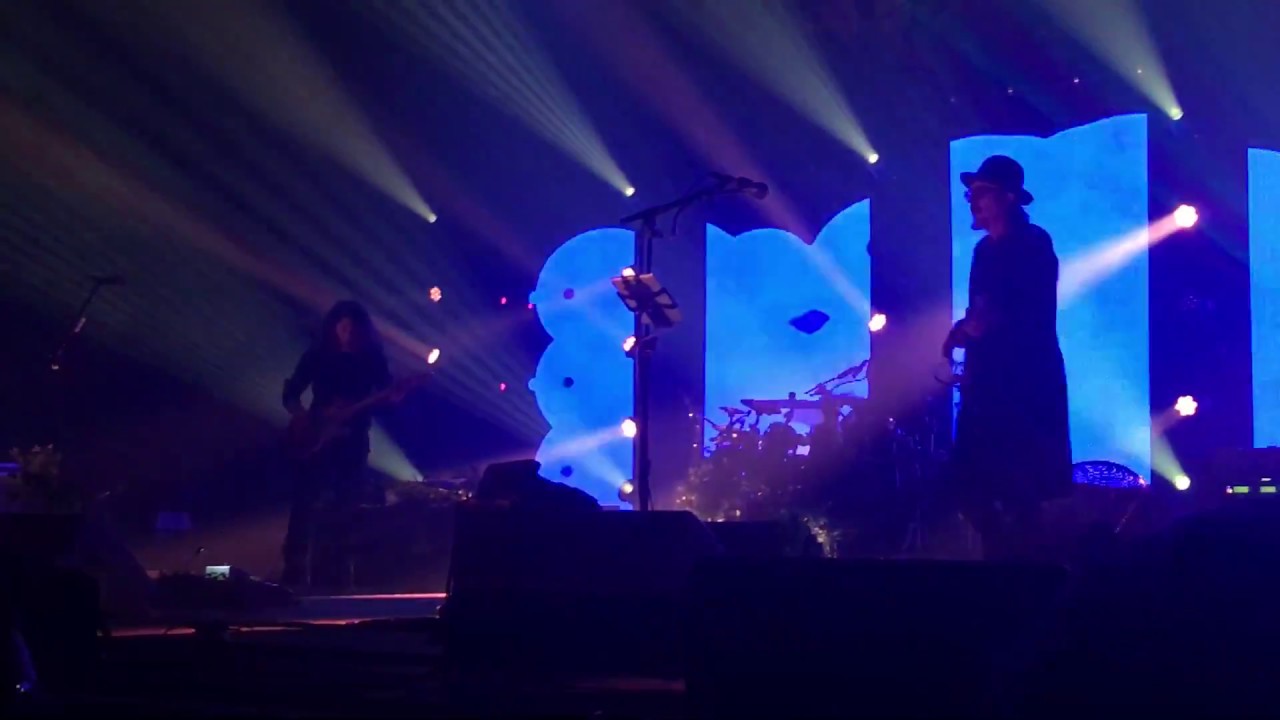 Primus - Wynona's Big Brown Beaver - Live in LOS ANGELES, CA - 12/30 ...