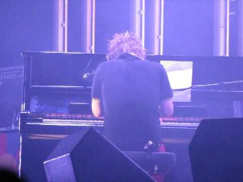 Radiohead Super Collider Live in Amsterdam Westerpark 2008 - YouTube