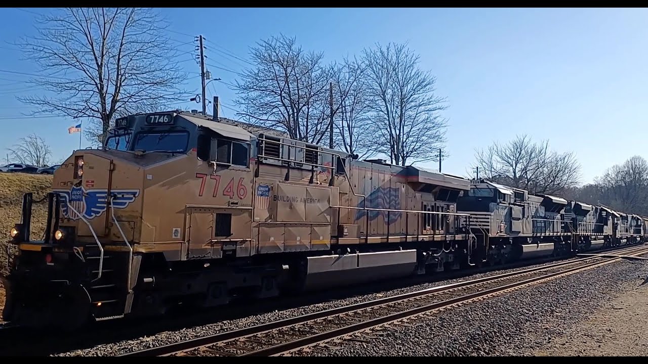 FEROCIOUSLY All-Powerful Union Pacific-Norfolk Southern & BNSF w ...