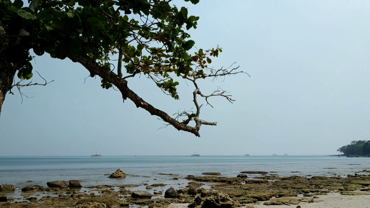 Keindahan Pantai Batu Hideung Tanjung Lesung Sebelum Terkena Tsunami ...