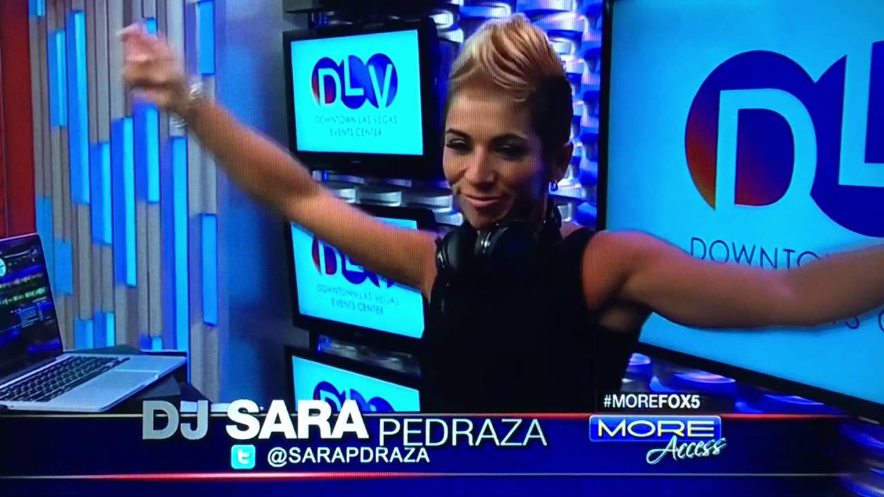 Dancing Dj Sara "More Access Show" - YouTube
