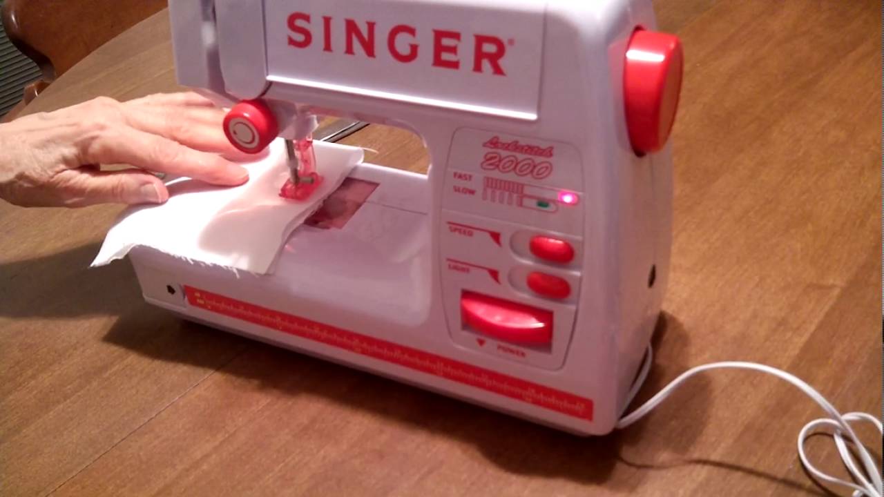Singer Lockstitch 2000 - YouTube