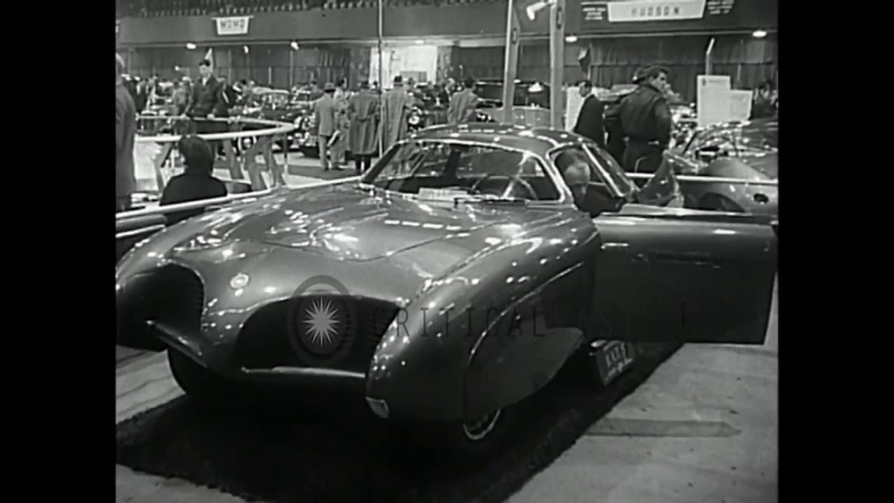 Bertone BAT 5 at the 1954 New York Intl Motor Show (video from Critical ...