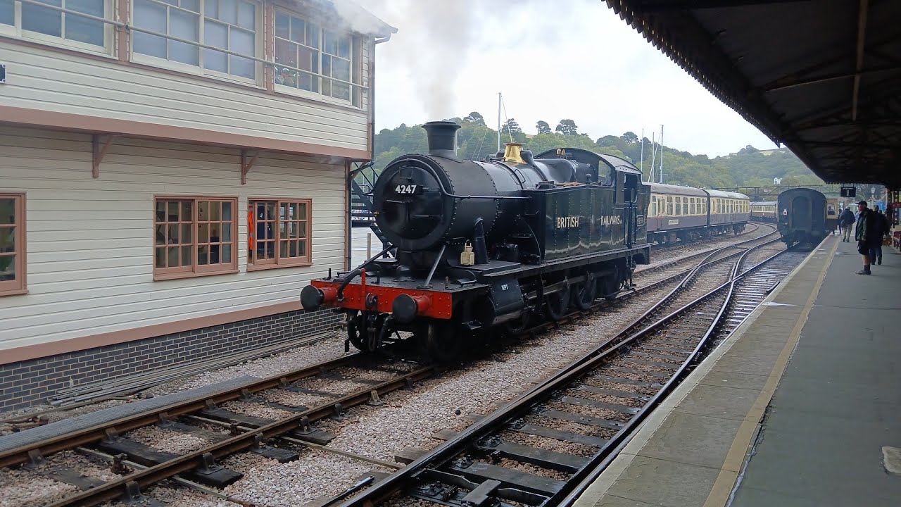 Titan Tanks running on the Paignton and Dartmouth Steam Railway (2/9 ...