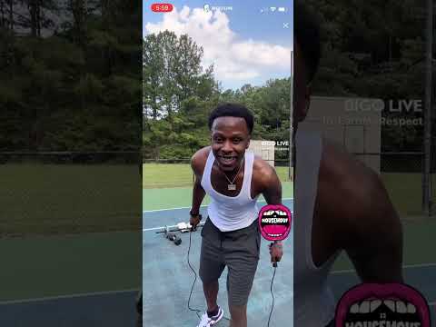 10 inch Adult star ⭐️ “No Cap” on Bigo exercising for the Gworls 👀👁️🤪