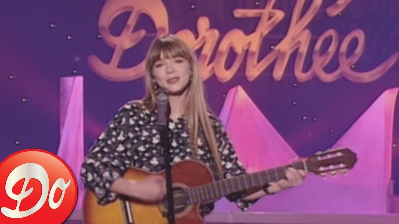 Hélène - Je suis venue à Paris (Prestation Club Dorothée) - YouTube Music