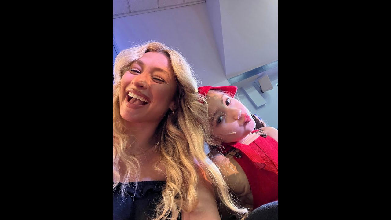 Can't Control Your Laugh| #🤣 #sillygirl #theatreeducation - YouTube