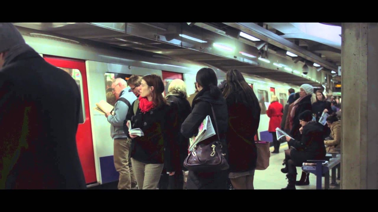 JJ Bounce Trio - Hustle Clock ft Mc Solomon - YouTube