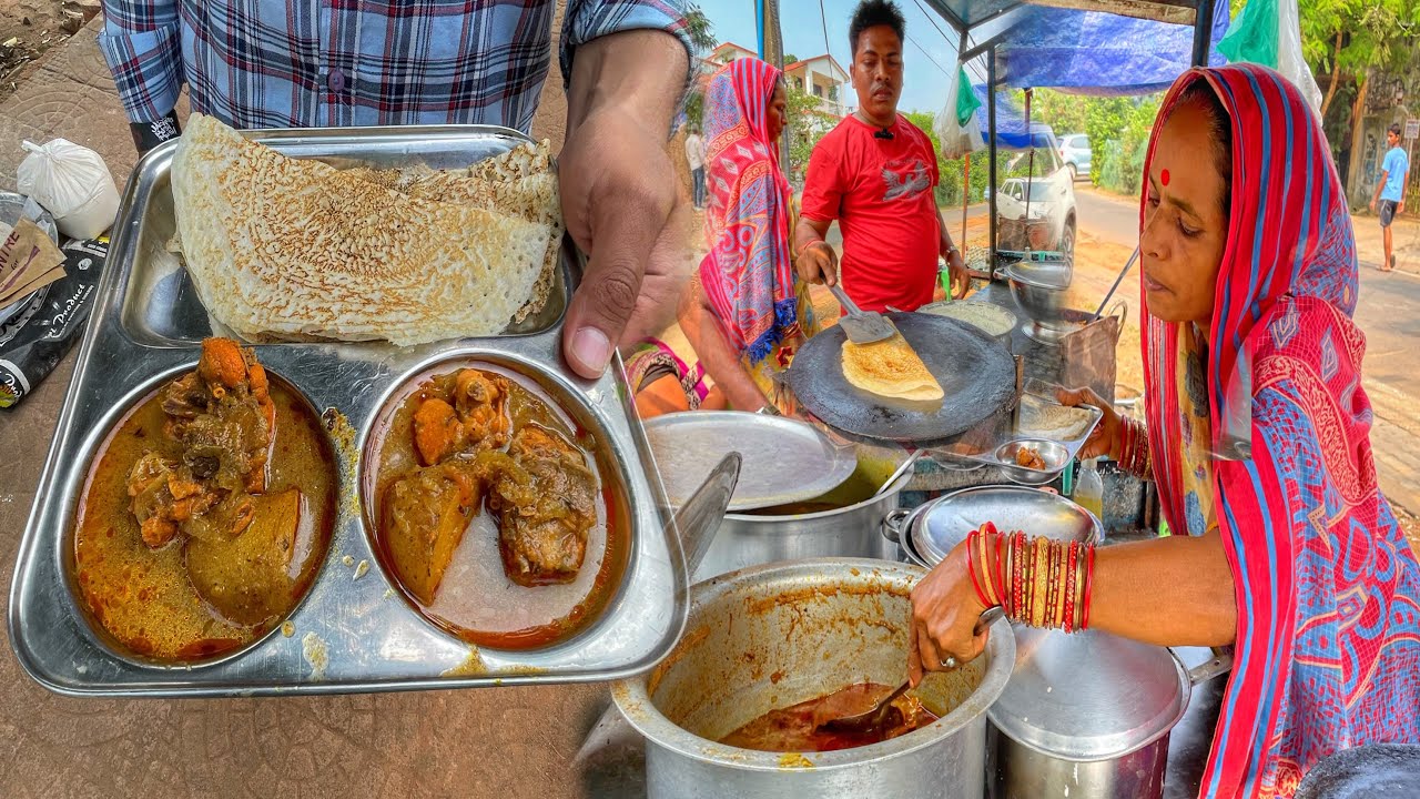 Whole Family Selling Chakuli & Chicken | Rs-60₹/- | Most Famous Food Of ...