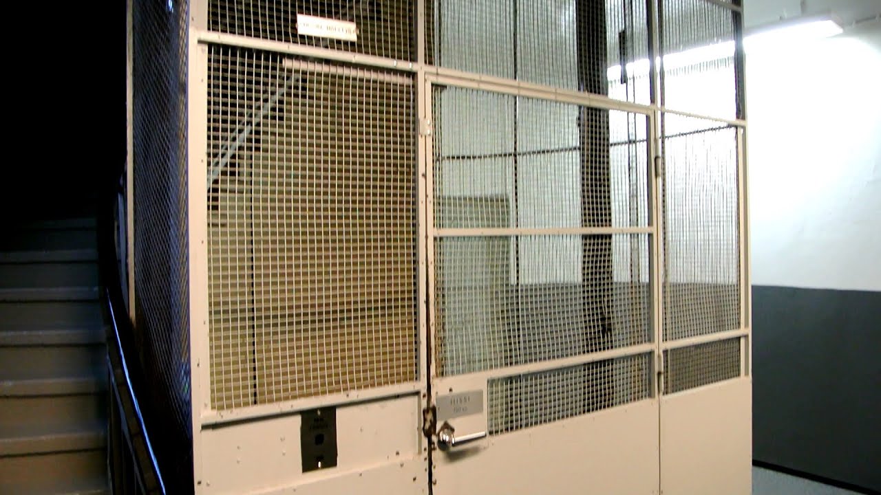 1945 KONE gated traction elevator (2007 mod by KONE) @ Vanha Talvitie ...