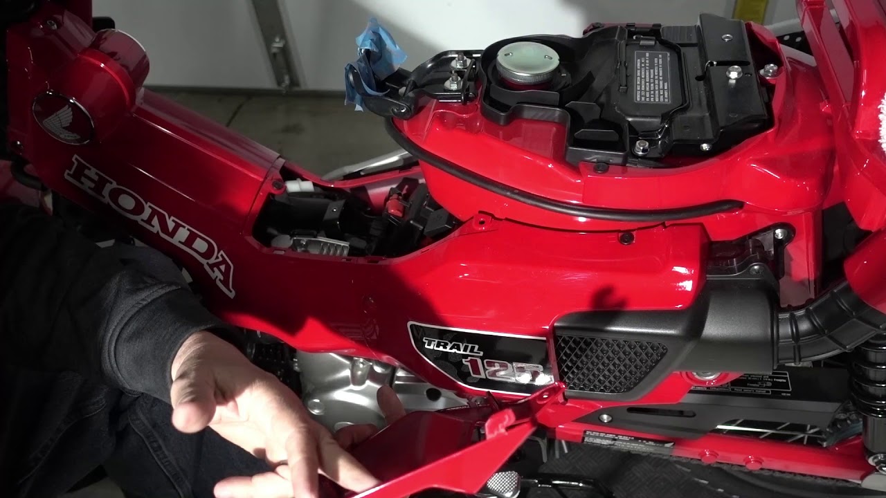 Installing a 12v. Battery Accesory plug on a Honda CT125 - YouTube